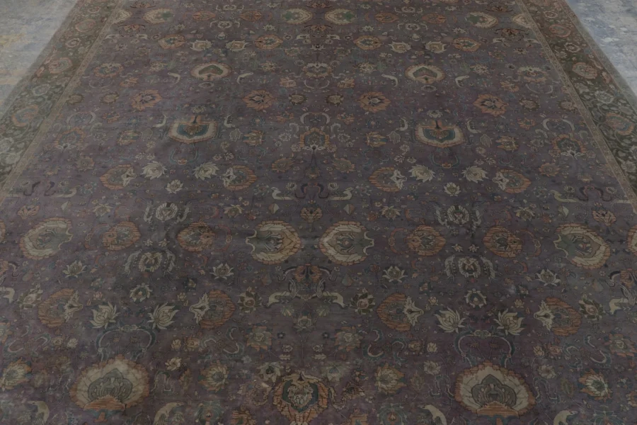 Classic Agra Floral Agra Rug, Floral Trellis on Midnight Purple Field